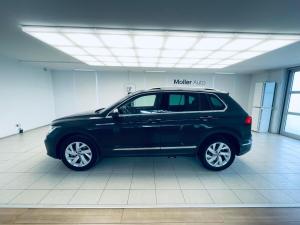 Pelēks Volkswagen Tiguan 2021 Jehvi, ar dzinēja tilpumu 2.00 L un nobraukumu 131 tūkst. km par 28000 €, foto 5 vietnē AUTOMOTO.COM.LV