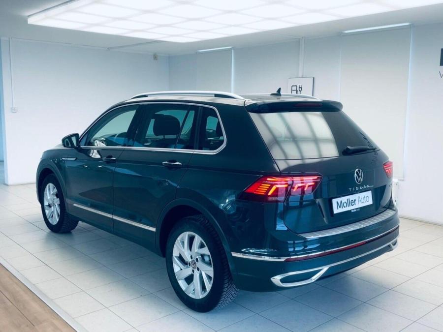 Pelēks Volkswagen Tiguan 2021 Jehvi, ar dzinēja tilpumu 2.00 L un nobraukumu 131 tūkst. km par 28000 €, foto 7 vietnē AUTOMOTO.COM.LV