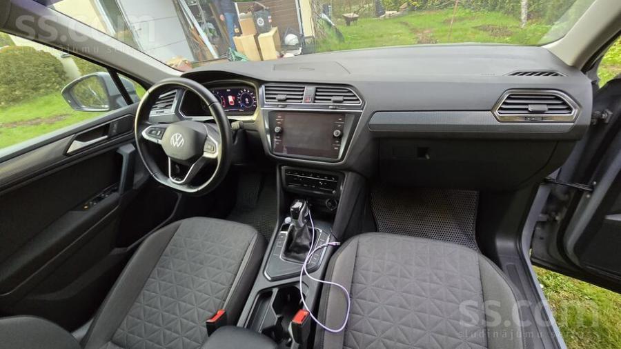 Pelēks Volkswagen Tiguan 2021 Rīga, ar dzinēja tilpumu 1.50 L un nobraukumu 64 tūkst. km par 21500 €, foto 10 vietnē AUTOMOTO.COM.LV