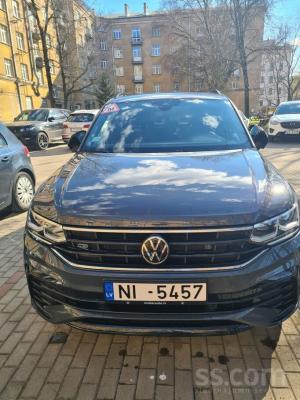 Pelēks Volkswagen Tiguan 2022 Liepāja, ar dzinēja tilpumu 1.40 L un nobraukumu 23 tūkst. km par 31000 €, foto  vietnē AUTOMOTO.COM.LV