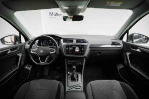 Grey Volkswagen Tiguan 2022 in Peetri, with an engine capacity of 1.40 L and mileage of 133 thousand km for 29250 €, photo 8 on AUTOMOTO.COM.LV