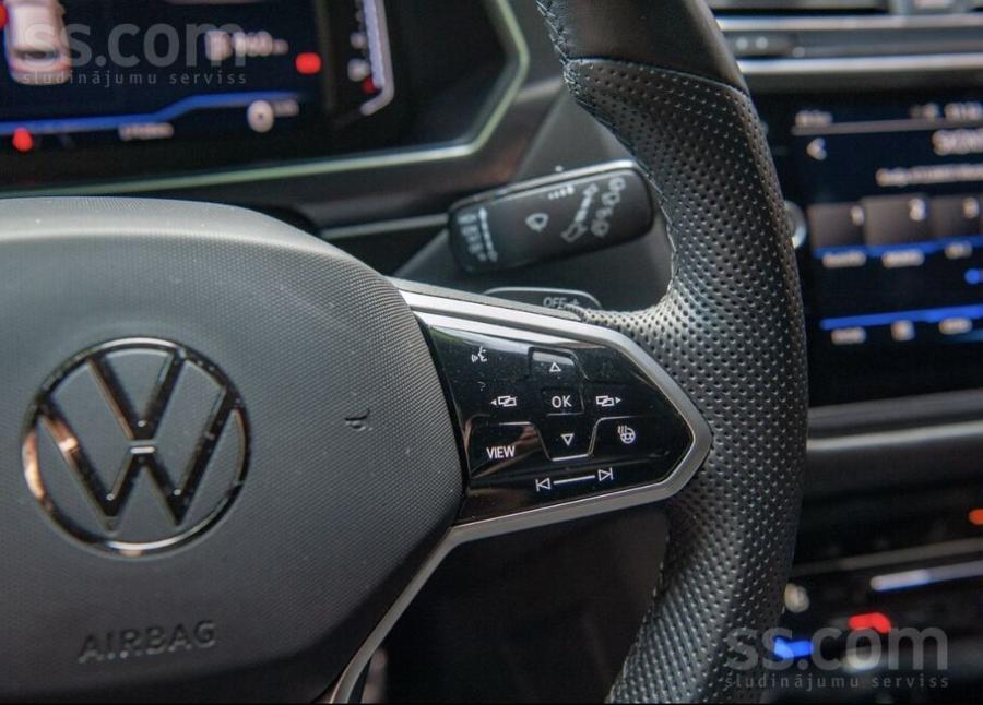 Pelēks Volkswagen Tiguan 2023 Rīga, ar dzinēja tilpumu 2.00 L un nobraukumu 58 tūkst. km par 37000 €, foto 7 vietnē AUTOMOTO.COM.LV