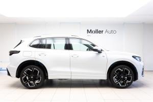 Grey Volkswagen Tiguan 2026 in Johvi, with an engine capacity of 1.50 L and mileage of 8 thousand km for 42250 €, photo 5 on AUTOMOTO.COM.LV