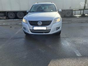 Pelēks Volkswagen Tiguan 2008 Kauņa, ar dzinēja tilpumu 1.40 L un nobraukumu 205 tūkst. km par 4200 €, foto 2 vietnē AUTOMOTO.COM.LV