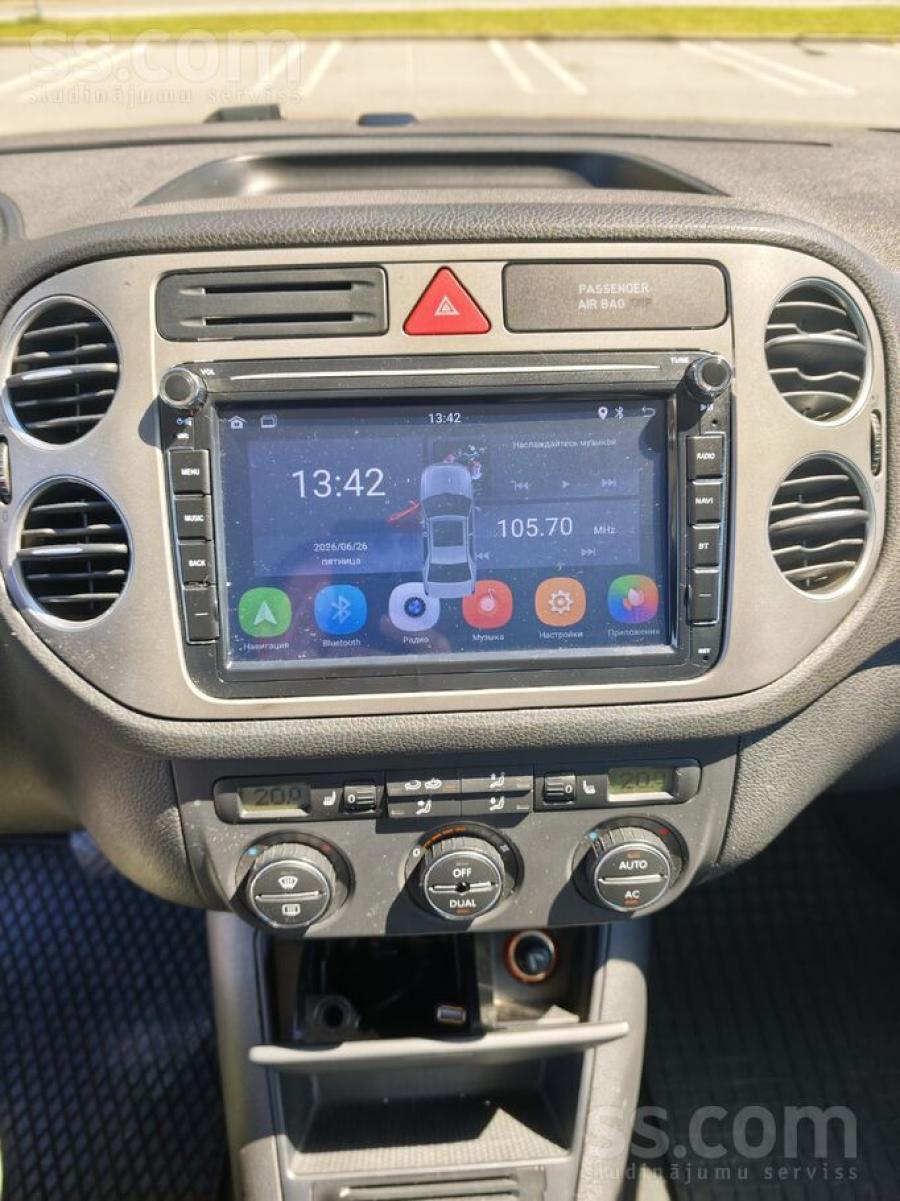 Pelēks Volkswagen Tiguan 2008 Rīga, ar dzinēja tilpumu 2.00 L un nobraukumu 309 tūkst. km par 5300 €, foto 14 vietnē AUTOMOTO.COM.LV