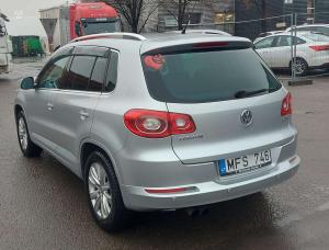 Pelēks Volkswagen Tiguan 2009 Kauņa, ar dzinēja tilpumu 1.98 L un nobraukumu 245 tūkst. km par 7999 €, foto 5 vietnē AUTOMOTO.COM.LV