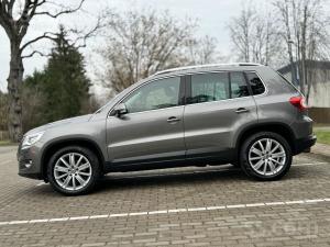 Grey Volkswagen Tiguan 2010 in Jurmala, with an engine capacity of 1.40 L and mileage of 0 thousand km for 7950 €, photo 6 on AUTOMOTO.COM.LV