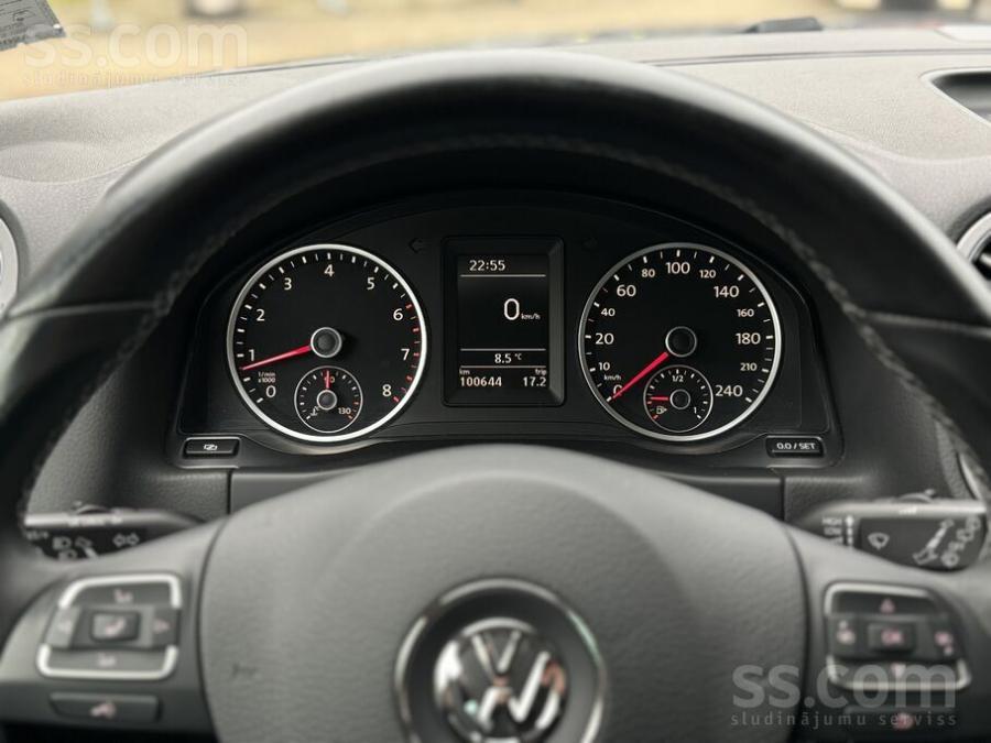 Grey Volkswagen Tiguan 2010 in Jurmala, with an engine capacity of 1.40 L and mileage of 0 thousand km for 7950 €, photo 17 on AUTOMOTO.COM.LV