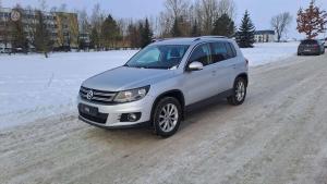 Grey Volkswagen Tiguan 2012 in Kedainiai, with an engine capacity of 1.40 L and mileage of 208 thousand km for 6500 €, photo 2 on AUTOMOTO.COM.LV