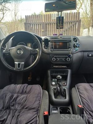 Pelēks Volkswagen Tiguan 2012 Ogre, ar dzinēja tilpumu 2.00 L un nobraukumu 220 tūkst. km par 8950 €, foto 8 vietnē AUTOMOTO.COM.LV