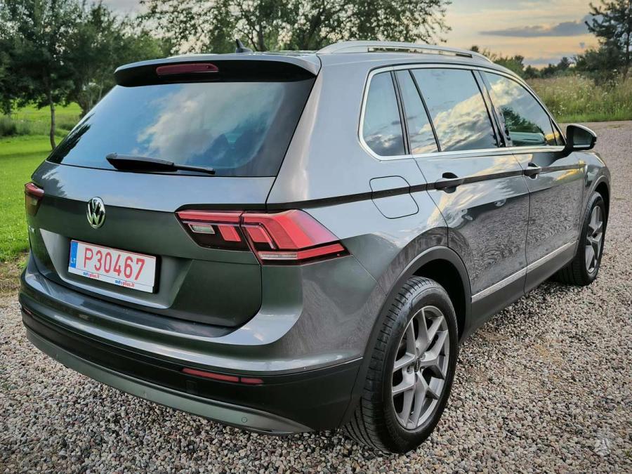 Pelēks Volkswagen Tiguan 2016 Trakai, ar dzinēja tilpumu 2.00 L un nobraukumu 323 tūkst. km par 12490 €, foto 16 vietnē AUTOMOTO.COM.LV