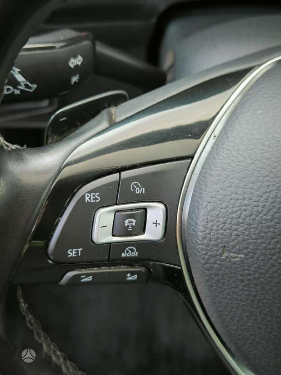 Pelēks Volkswagen Tiguan 2016 Trakai, ar dzinēja tilpumu 2.00 L un nobraukumu 323 tūkst. km par 12490 €, foto 28 vietnē AUTOMOTO.COM.LV
