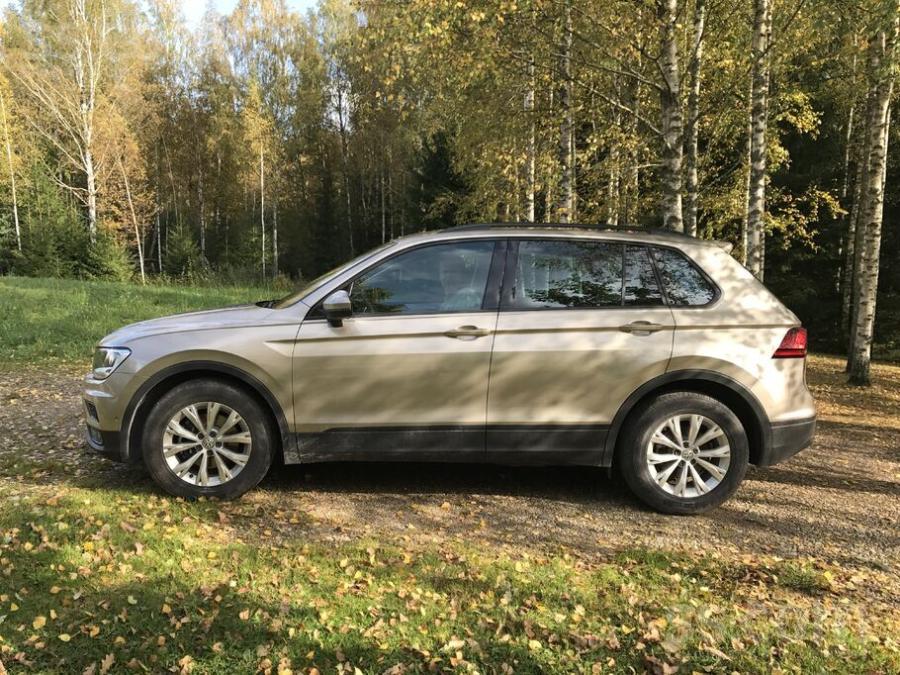 Pelēks Volkswagen Tiguan 2019 Rīga, ar dzinēja tilpumu 2.00 L un nobraukumu 58 tūkst. km par 18000 €, foto 3 vietnē AUTOMOTO.COM.LV