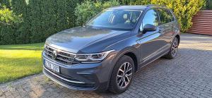 Pelēks Volkswagen Tiguan 2021 Tauragė, ar dzinēja tilpumu 1.50 L un nobraukumu 76 tūkst. km par 22000 €, foto  vietnē AUTOMOTO.COM.LV