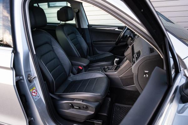Pelēks Volkswagen Tiguan 2022 Jelgava, ar dzinēja tilpumu 2.00 L un nobraukumu 89 tūkst. km par 24250 €, foto 7 vietnē AUTOMOTO.COM.LV