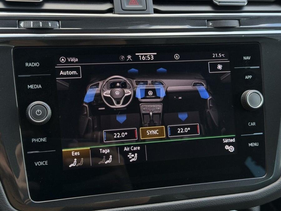 Grey Volkswagen Tiguan 2023 in Parnu, with an engine capacity of 1.50 L and mileage of 54 thousand km for 30900 €, photo 13 on AUTOMOTO.COM.LV