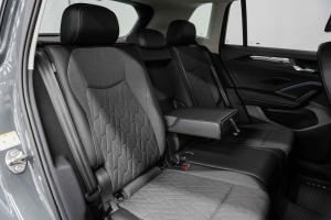 Grey Volkswagen Tiguan 2024 in Tallinn, with an engine capacity of 1.50 L and mileage of 33 thousand km for 29500 €, photo 14 on AUTOMOTO.COM.LV