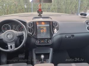 Pelēks Volkswagen Tiguan 2010 Tallina, ar dzinēja tilpumu 2.00 L un nobraukumu 433 tūkst. km par 6499 €, foto 13 vietnē AUTOMOTO.COM.LV
