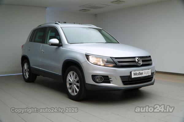 Grey Volkswagen Tiguan 2012 in Tallinn, with an engine capacity of 2.00 L and mileage of 0 thousand km for 14900 €, photo 3 on AUTOMOTO.COM.LV