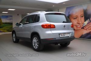 Pelēks Volkswagen Tiguan 2012 Tallina, ar dzinēja tilpumu 2.00 L un nobraukumu 0 tūkst. km par 14900 €, foto 7 vietnē AUTOMOTO.COM.LV