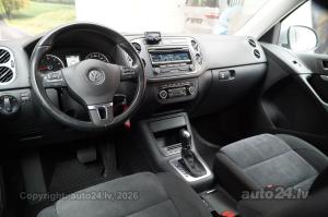 Pelēks Volkswagen Tiguan 2012 Tallina, ar dzinēja tilpumu 2.00 L un nobraukumu 0 tūkst. km par 14900 €, foto 12 vietnē AUTOMOTO.COM.LV