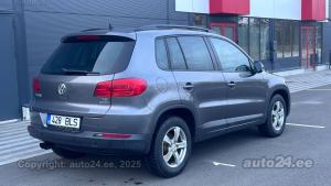 Pelēks Volkswagen Tiguan 2014 Tallina, ar dzinēja tilpumu 1.40 L un nobraukumu 63 tūkst. km par 7900 €, foto 2 vietnē AUTOMOTO.COM.LV