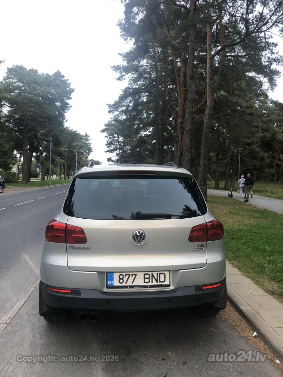 Grey Volkswagen Tiguan 2015 in Tallinn, with an engine capacity of 1.40 L and mileage of 153 thousand km for 9900 €, photo 7 on AUTOMOTO.COM.LV