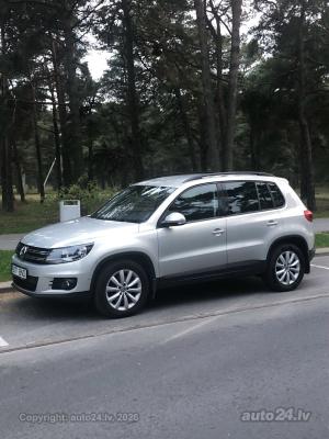 Grey Volkswagen Tiguan 2015 in Tallinn, with an engine capacity of 1.40 L and mileage of 153 thousand km for 9900 €, photo  on AUTOMOTO.COM.LV