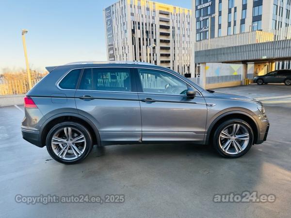 Pelēks Volkswagen Tiguan 2016 Tallina, ar dzinēja tilpumu 2.00 L un nobraukumu 173 tūkst. km par 17990 €, foto 5 vietnē AUTOMOTO.COM.LV