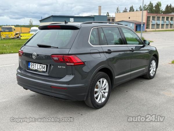 Grey Volkswagen Tiguan 2017 in Tallinn, with an engine capacity of 2.00 L and mileage of 206 thousand km for 17000 €, photo 4 on AUTOMOTO.COM.LV