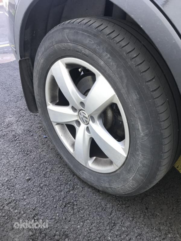 Grey Volkswagen Tiguan 2017 in Tallinn, with an engine capacity of 1.40 L and mileage of 112 thousand km for 19999 €, photo 5 on AUTOMOTO.COM.LV