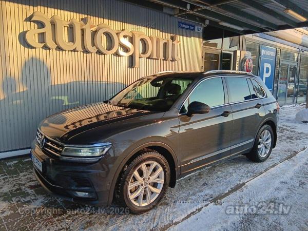 Grey Volkswagen Tiguan 2018 in Tallinn, with an engine capacity of 2.00 L and mileage of 180 thousand km for 16990 €, photo 1 on AUTOMOTO.COM.LV