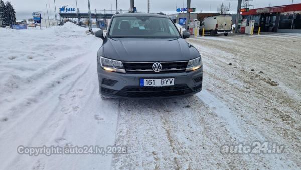 Grey Volkswagen Tiguan 2018 in Tallinn, with an engine capacity of 2.00 L and mileage of 71 thousand km for 19000 €, photo 1 on AUTOMOTO.COM.LV