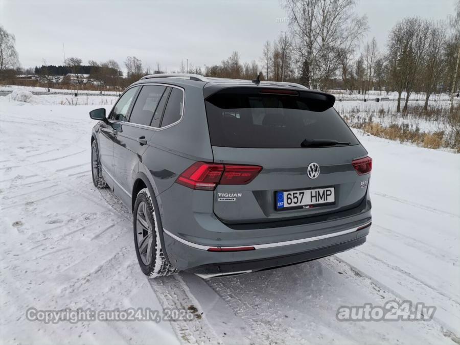 Pelēks Volkswagen Tiguan 2018 Tartu, ar dzinēja tilpumu 2.00 L un nobraukumu 196 tūkst. km par 25000 €, foto 3 vietnē AUTOMOTO.COM.LV