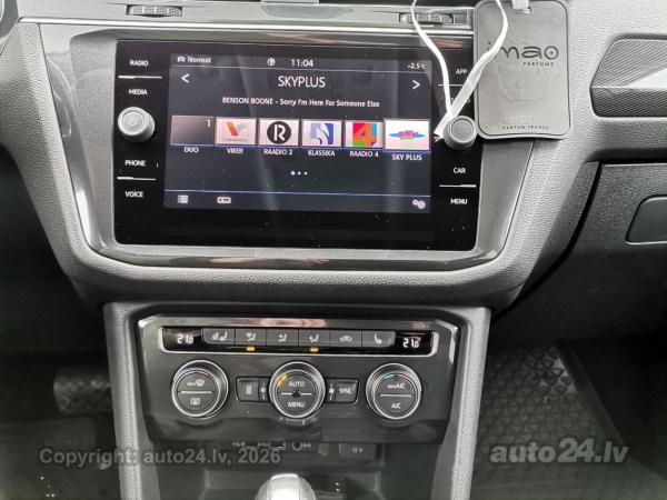 Grey Volkswagen Tiguan 2018 in Tartu, with an engine capacity of 2.00 L and mileage of 196 thousand km for 25000 €, photo 11 on AUTOMOTO.COM.LV