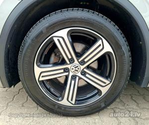 Pelēks Volkswagen Tiguan 2018 Tartu, ar dzinēja tilpumu 2.00 L un nobraukumu 216 tūkst. km par 16990 €, foto 23 vietnē AUTOMOTO.COM.LV
