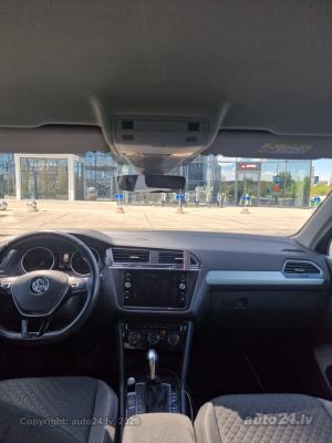 Pelēks Volkswagen Tiguan 2019 Tallina, ar dzinēja tilpumu 2.00 L un nobraukumu 195 tūkst. km par 17000 €, foto 11 vietnē AUTOMOTO.COM.LV