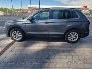 Pelēks Volkswagen Tiguan 2019 Tallina, ar dzinēja tilpumu 2.00 L un nobraukumu 195 tūkst. km par 17000 €, foto 23 vietnē AUTOMOTO.COM.LV