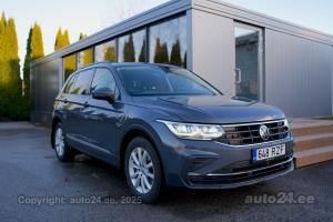 Grey Volkswagen Tiguan 2020 in Tallinn, with an engine capacity of 1.50 L and mileage of 67 thousand km for 23900 €, photo  on AUTOMOTO.COM.LV