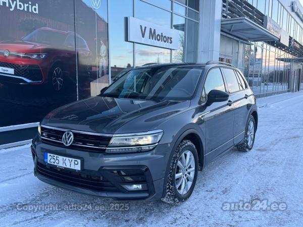 Grey Volkswagen Tiguan 2020 in Viljandi, with an engine capacity of 2.00 L and mileage of 134 thousand km for 23500 €, photo 1 on AUTOMOTO.COM.LV