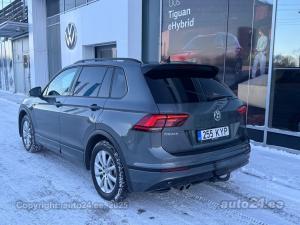 Pelēks Volkswagen Tiguan 2020 Viljandi, ar dzinēja tilpumu 2.00 L un nobraukumu 134 tūkst. km par 23500 €, foto 3 vietnē AUTOMOTO.COM.LV