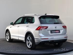 Grey Volkswagen Tiguan 2020 in Tallinn, with an engine capacity of 1.98 L and mileage of 86 thousand km for 24900 €, photo 4 on AUTOMOTO.COM.LV
