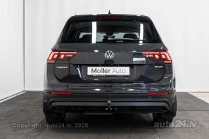Grey Volkswagen Tiguan 2020 in Tallinn, with an engine capacity of 2.00 L and mileage of 131 thousand km for 21500 €, photo 6 on AUTOMOTO.COM.LV