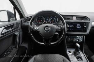 Grey Volkswagen Tiguan 2020 in Tallinn, with an engine capacity of 2.00 L and mileage of 131 thousand km for 21500 €, photo 11 on AUTOMOTO.COM.LV