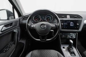 Grey Volkswagen Tiguan 2020 in Tallinn, with an engine capacity of 2.00 L and mileage of 131 thousand km for 21500 €, photo 11 on AUTOMOTO.COM.LV