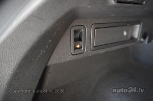 Pelēks Volkswagen Tiguan 2020 Tallina, ar dzinēja tilpumu 2.00 L un nobraukumu 131 tūkst. km par 27900 €, foto 12 vietnē AUTOMOTO.COM.LV