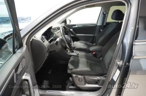 Pelēks Volkswagen Tiguan 2020 Tallina, ar dzinēja tilpumu 2.00 L un nobraukumu 131 tūkst. km par 27900 €, foto 18 vietnē AUTOMOTO.COM.LV