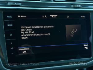 Pelēks Volkswagen Tiguan 2020 Pērnava, ar dzinēja tilpumu 2.00 L un nobraukumu 135 tūkst. km par 29900 €, foto 19 vietnē AUTOMOTO.COM.LV