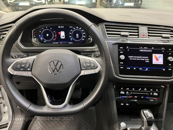 Pelēks Volkswagen Tiguan 2021 Tallina, ar dzinēja tilpumu 1.50 L un nobraukumu 67 tūkst. km par 24500 €, foto 11 vietnē AUTOMOTO.COM.LV