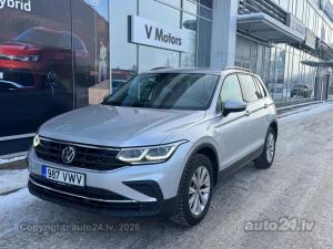 Grey Volkswagen Tiguan 2021 in Viljandi, with an engine capacity of 1.50 L and mileage of 38 thousand km for 23500 €, photo 11 on AUTOMOTO.COM.LV